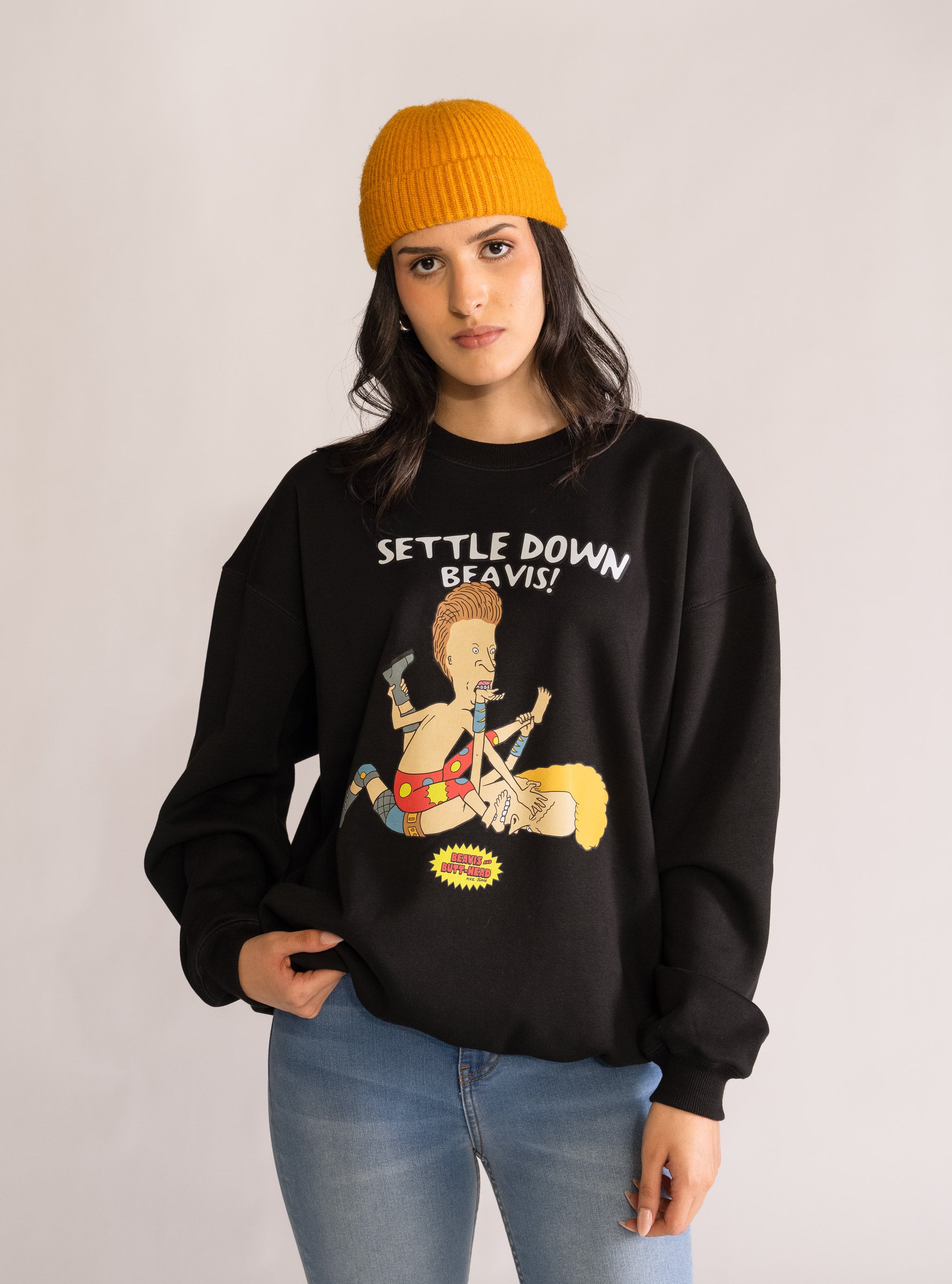 Settle Down Beavis! Crewneck, Negro