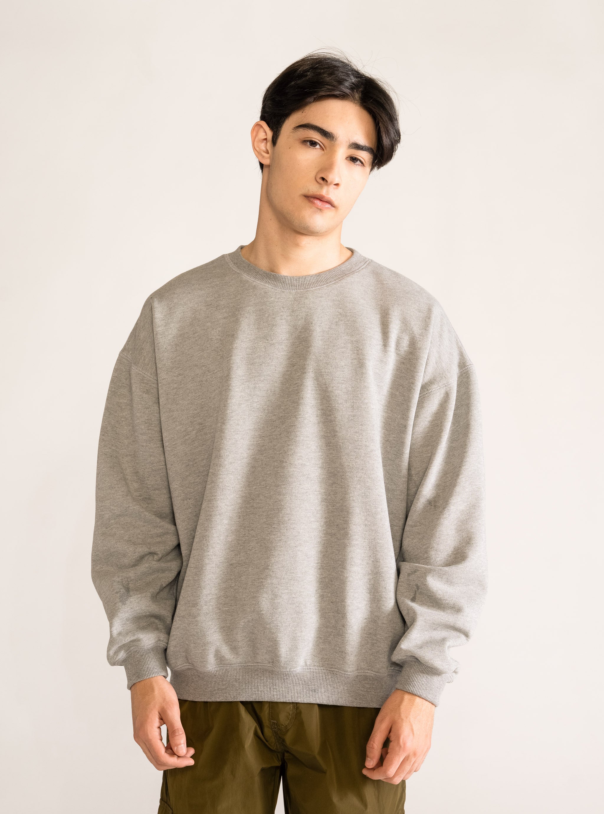 Basic Crew Neck Premium Gris Claro
